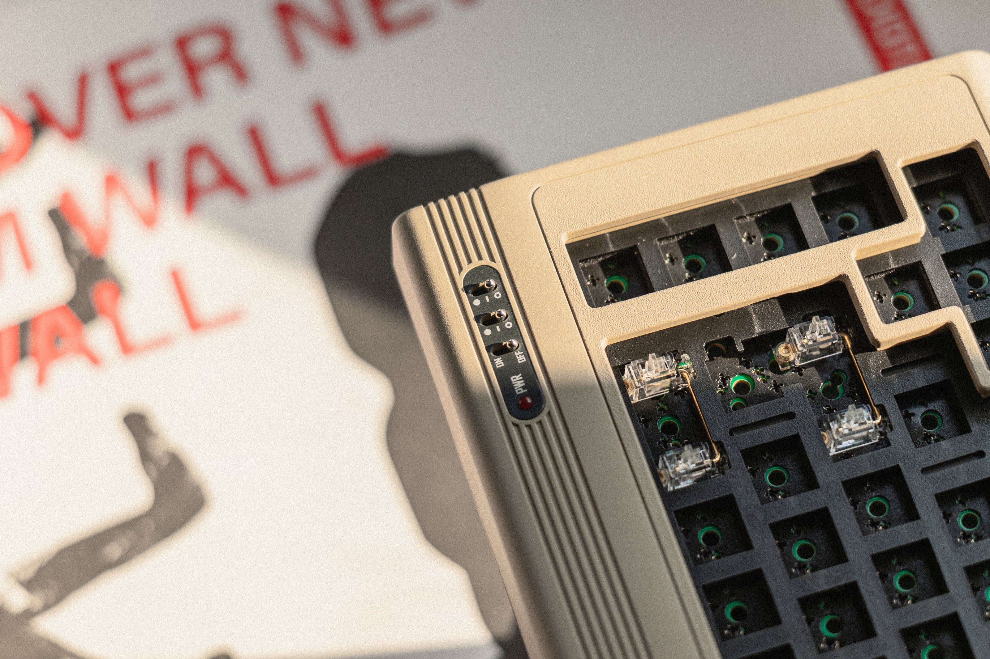 [In Stock] PK x BIOI Command 65 R2 Vintage Custom Mechanical Keyboard