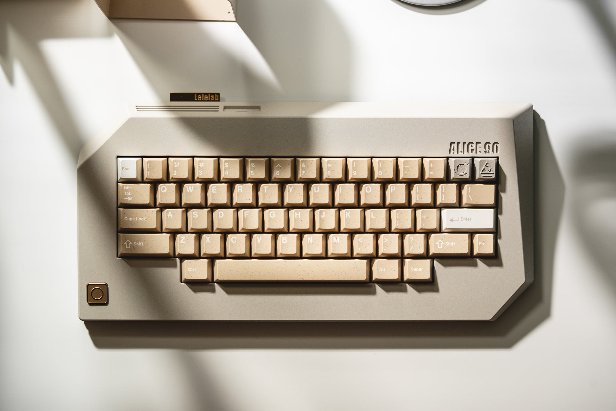 [In Stock] Lelelab Matra Alice 90 Retro Mechanical Keyboard Kit