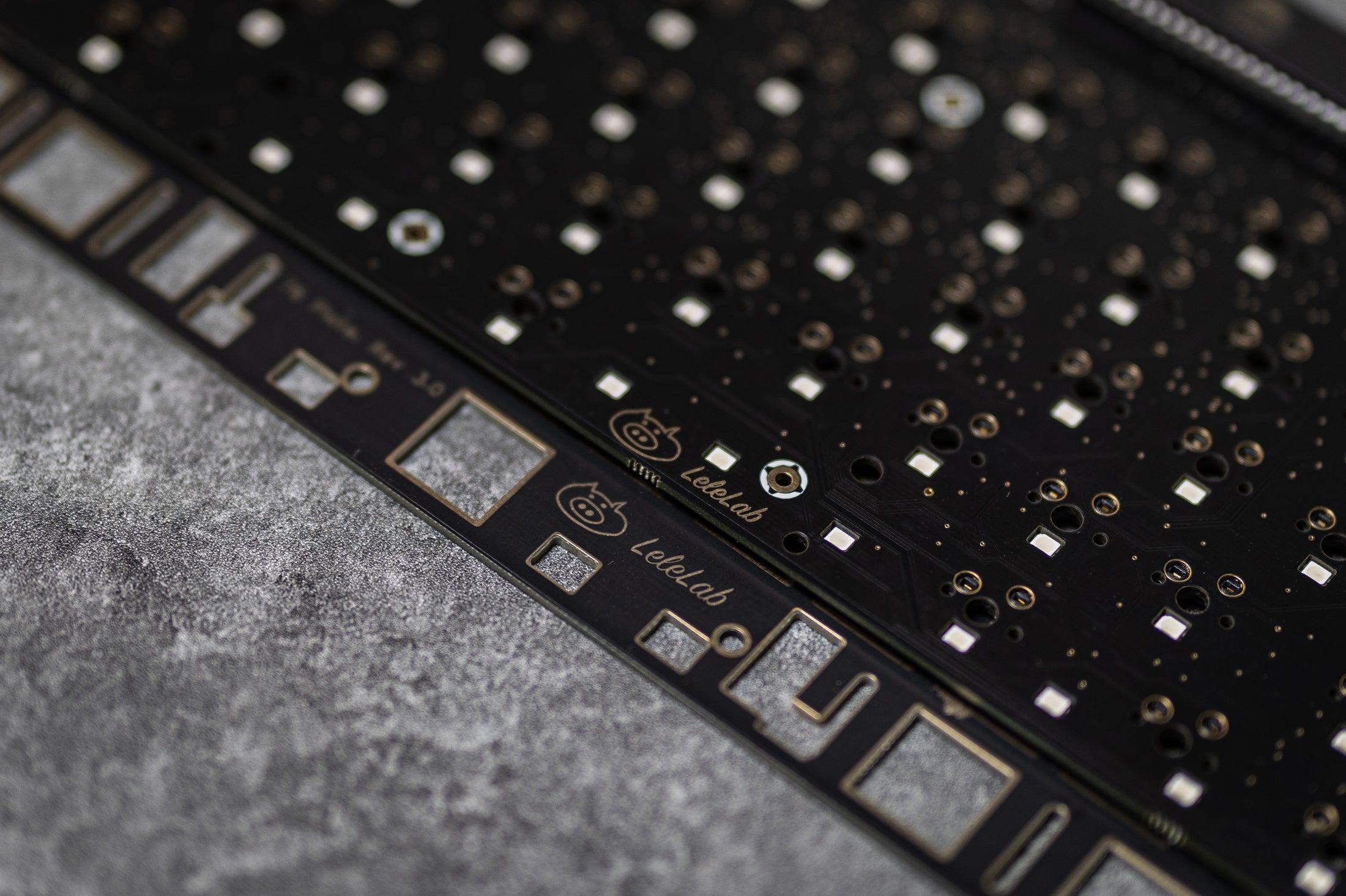 [In Stock] Lelelab Y2K 76 Hotswap Mechanical Keyboard Kit